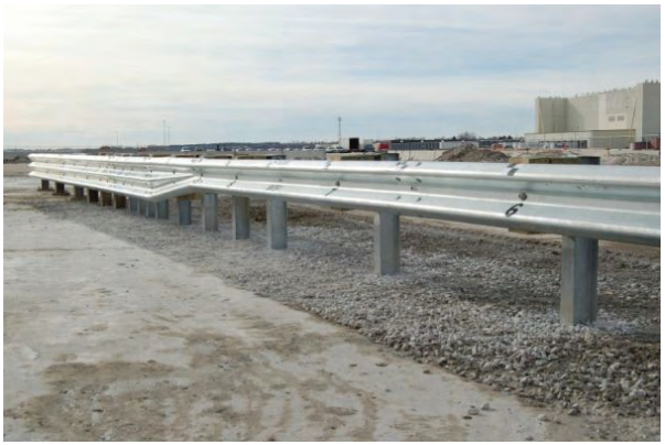 31 Inch Wood-Post Midwest Guardrail System to Thrie Beam Approach ...